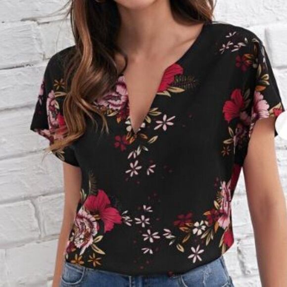 SHEIN | Tops | Shein Floral Detailed Top Black Background | Poshmark